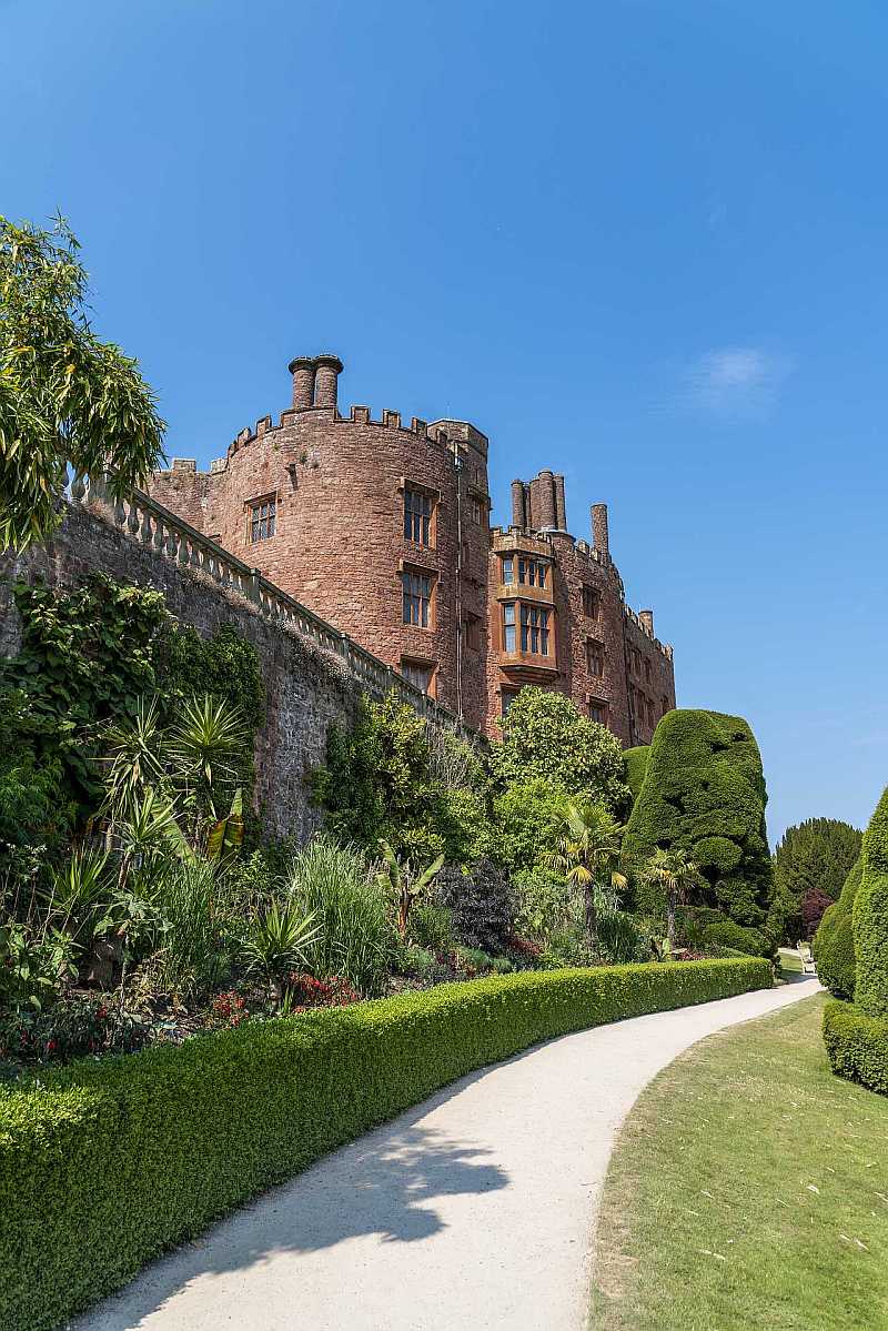 The Amazing Powis Castle and Garden in Wales – GottaPics